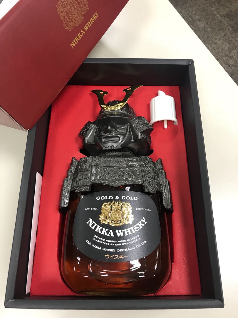 Nikka Gold & Gold Samurai Whiskey Kabuto, Food & Drinks, Alcoholic Beverages on Carousell