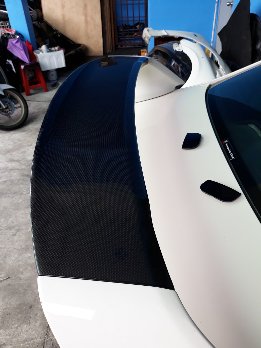 Fd2r spoiler cf seeker, Car Accessories, Accessories on Carousell