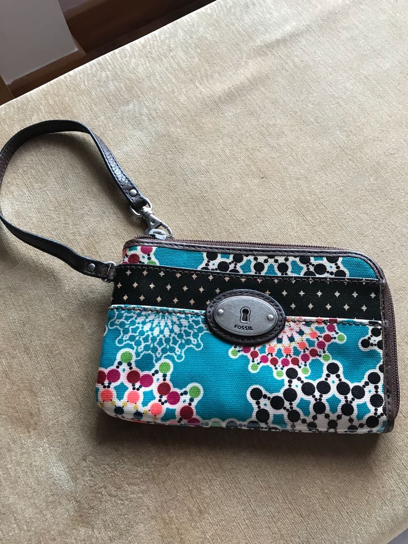 Fossil Pouch, Women's Fashion, Bags & Wallets, Purses & Pouches on ...