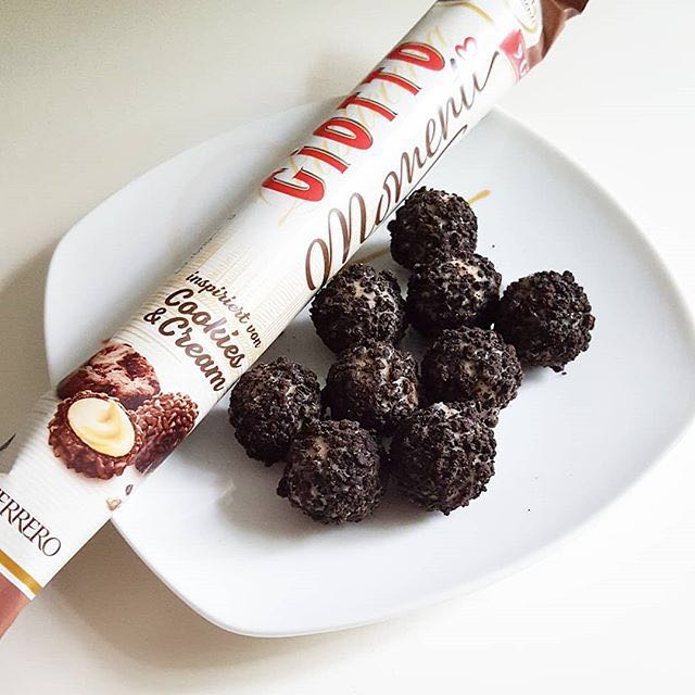 Giotto Cookies Cream, Food & Drinks, Homemade Bakes on Carousell