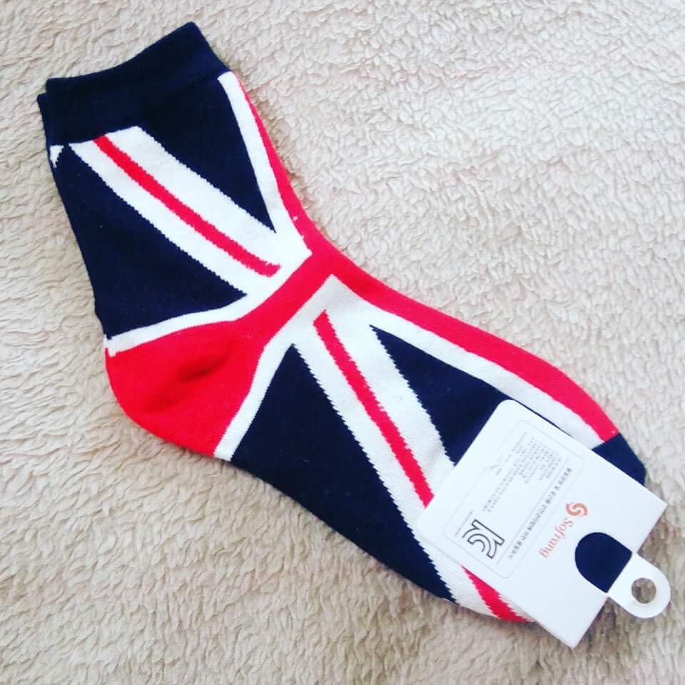 London Flag Iconic Socks, Women's Fashion, Watches & Accessories, Socks ...
