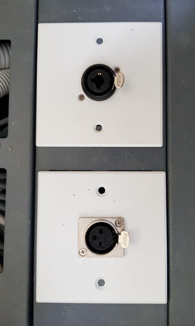 Combo connector - XLR + 1/4", Audio, Portable Audio Accessories on ...