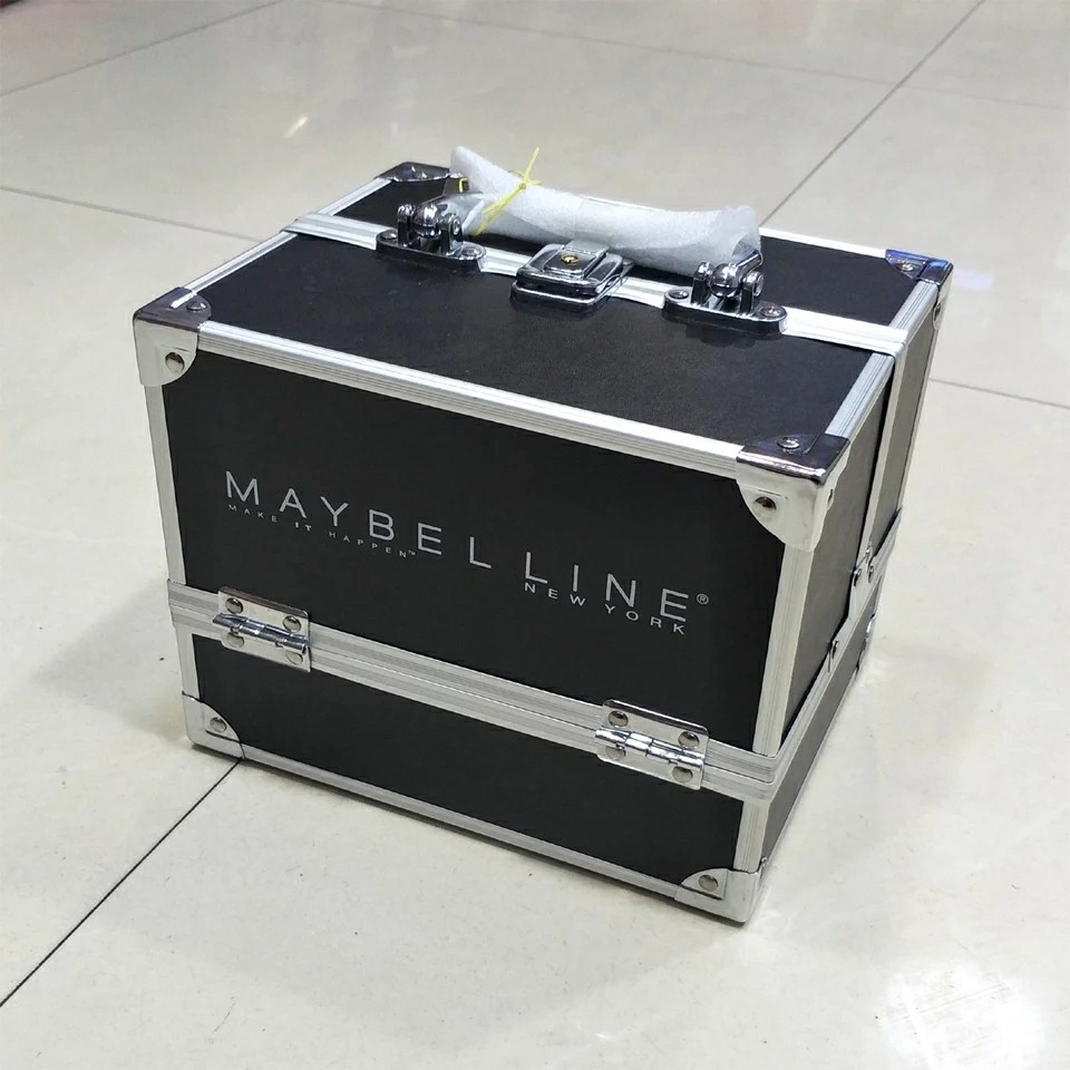 Cosmatic Box, Women's Fashion, Watches & Accessories, Other Accessories ...