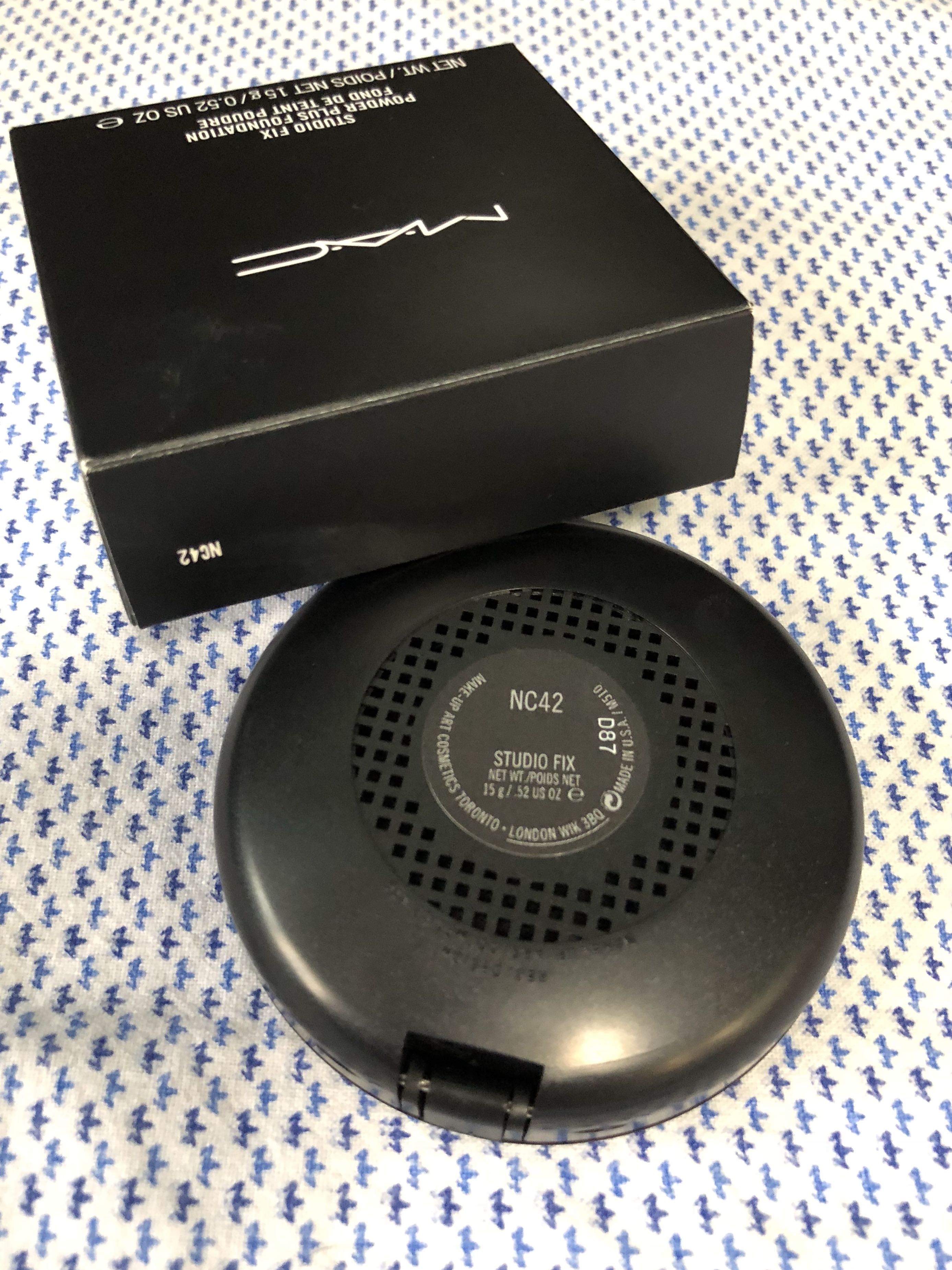 MAC Studio Fix Powder Plus Foundation NC42, Beauty & Personal Care ...