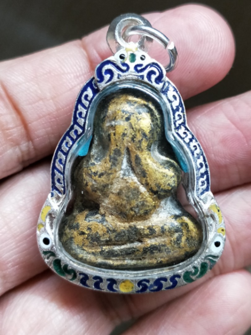 Phra pidta lp eiam, Hobbies & Toys, Memorabilia & Collectibles, Religious Items on Carousell