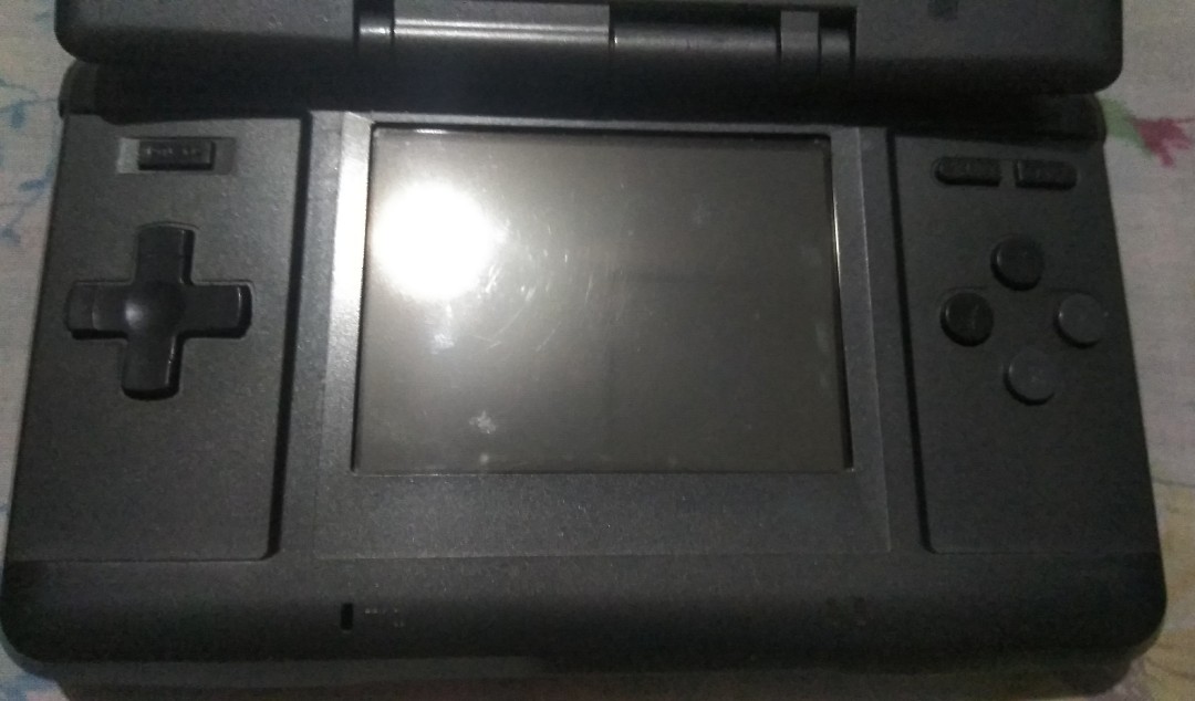Nintendo DS Phat (Gray Black), Video Gaming, Video Game Consoles ...