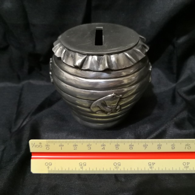 Royal selangor pewter Winnie the Pooh coin bank, Hobbies & Toys ...