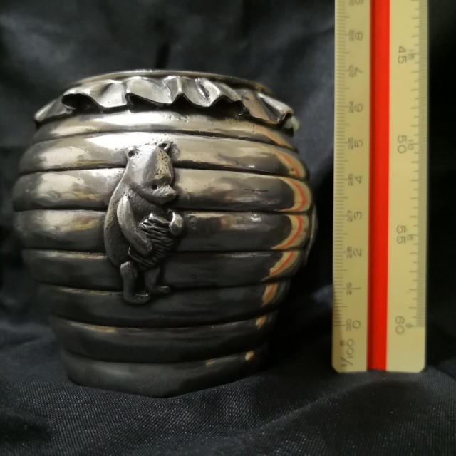 Royal selangor pewter Winnie the Pooh coin bank, Hobbies & Toys ...