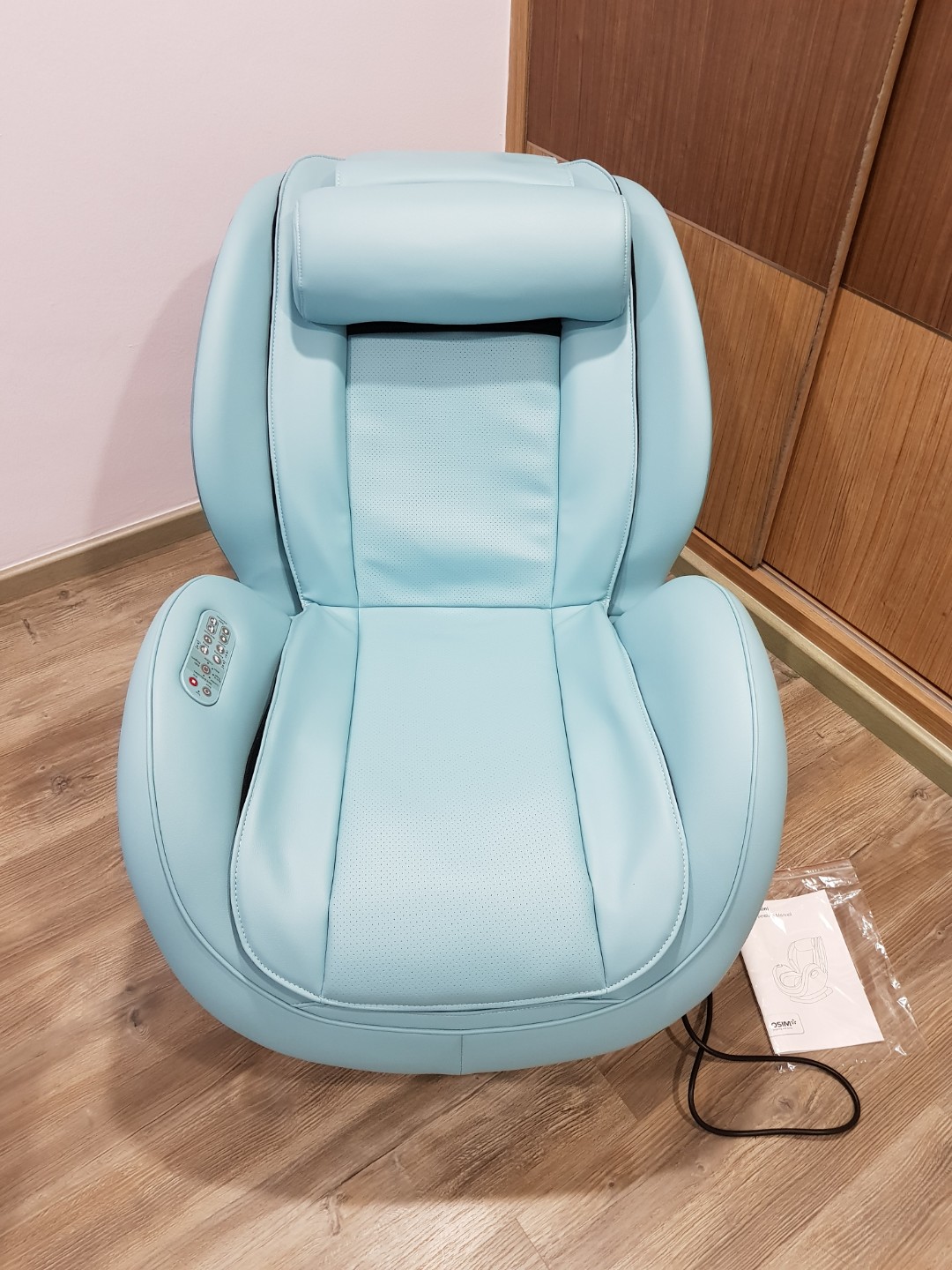 Osim Udivine Mini, Furniture & Home Living, Furniture, Other Home ...