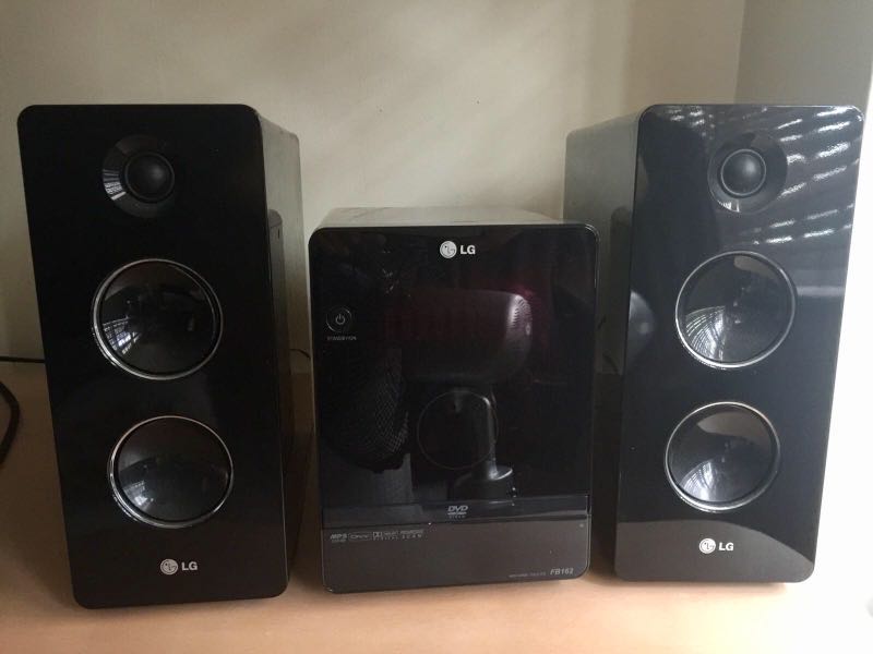 LG DVD micro hifi, TV & Home Appliances, TV & Entertainment, Blu-Ray ...