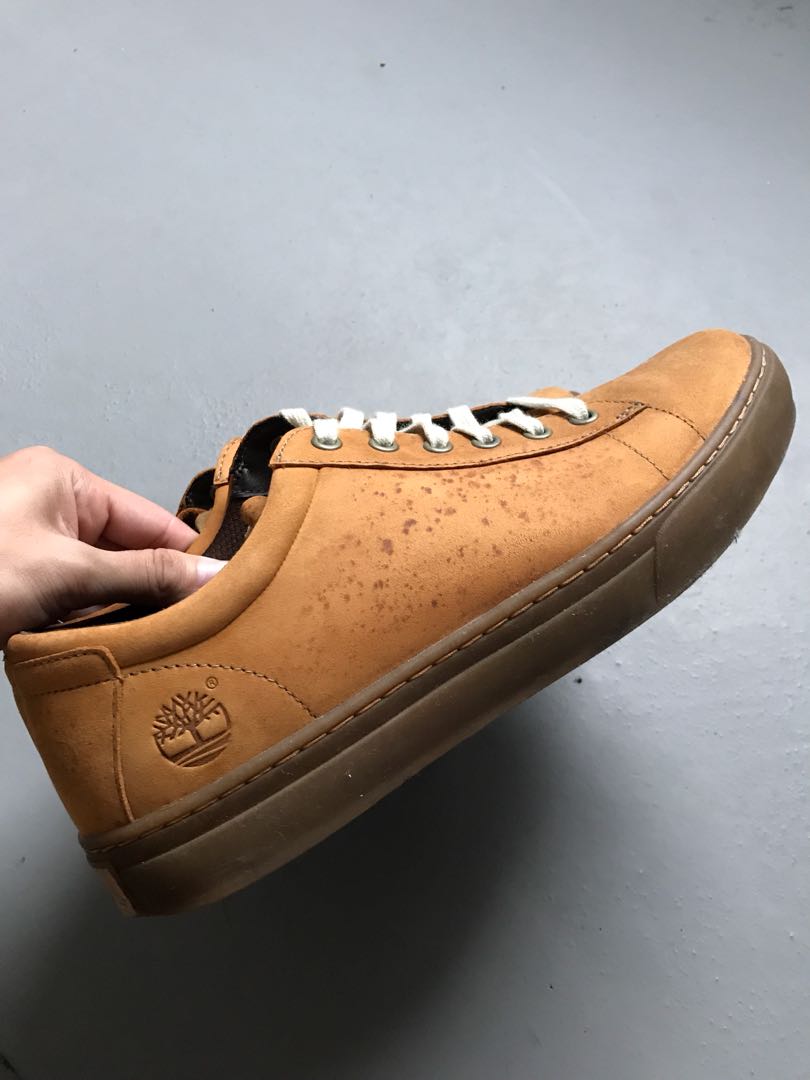 TIMBERLAND LOW-CUT BOOTS, Men's Fashion, Footwear, Boots on Carousell