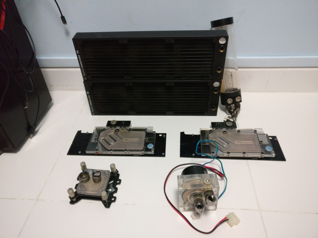 EK Watercooling parts (360MM Radiator, CPU/GPU waterblock, D5 Pump ...