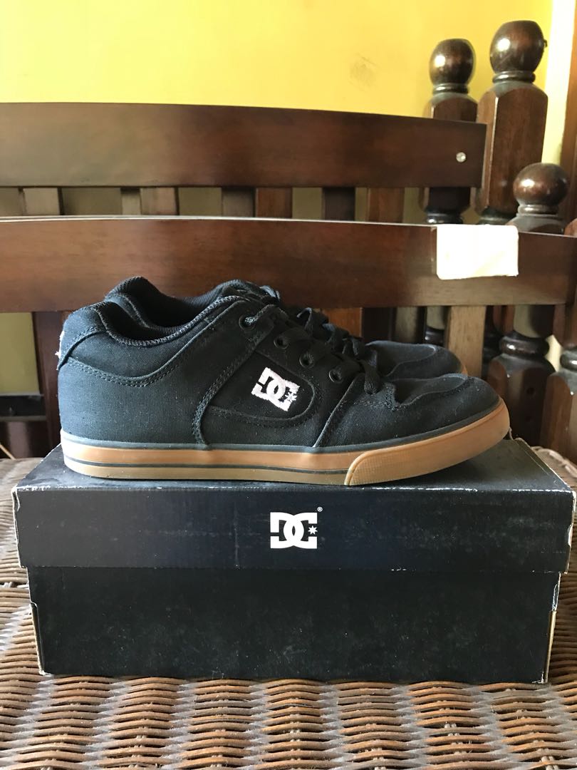 DC Shoes Suede Gum Sole, Women's Fashion, Footwear, Sneakers on Carousell