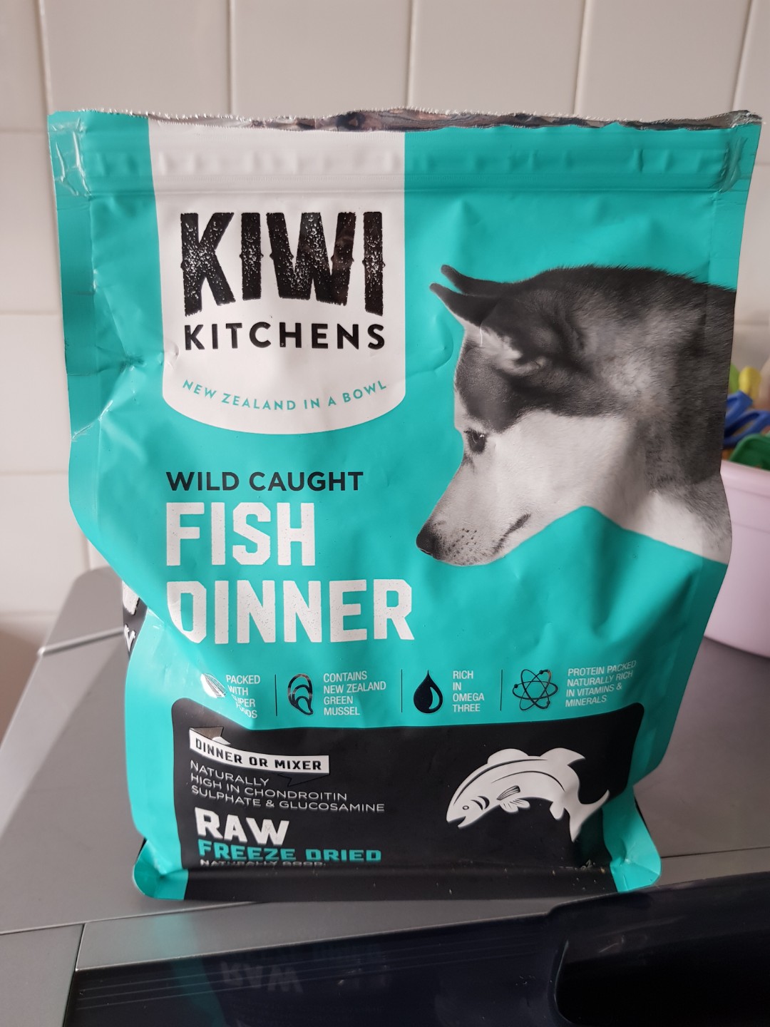 KIWI kitchens - Fish Dinner, Pet Supplies, Homes & Other Pet ...