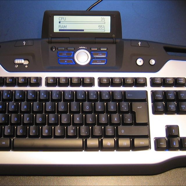 Logitech G15 Gaming Keyboard First Edition Computers And Tech Parts And Accessories Computer