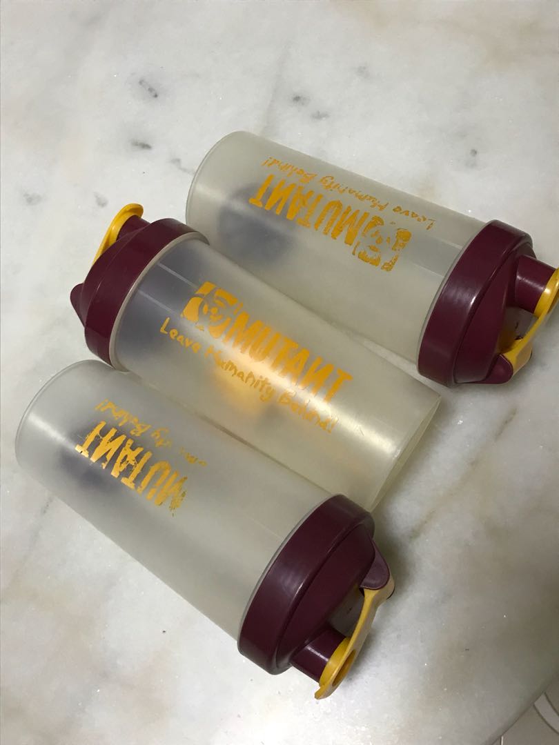 Mutant Mass Shaker Bottle 900ml, Health & Nutrition, Health Supplements ...