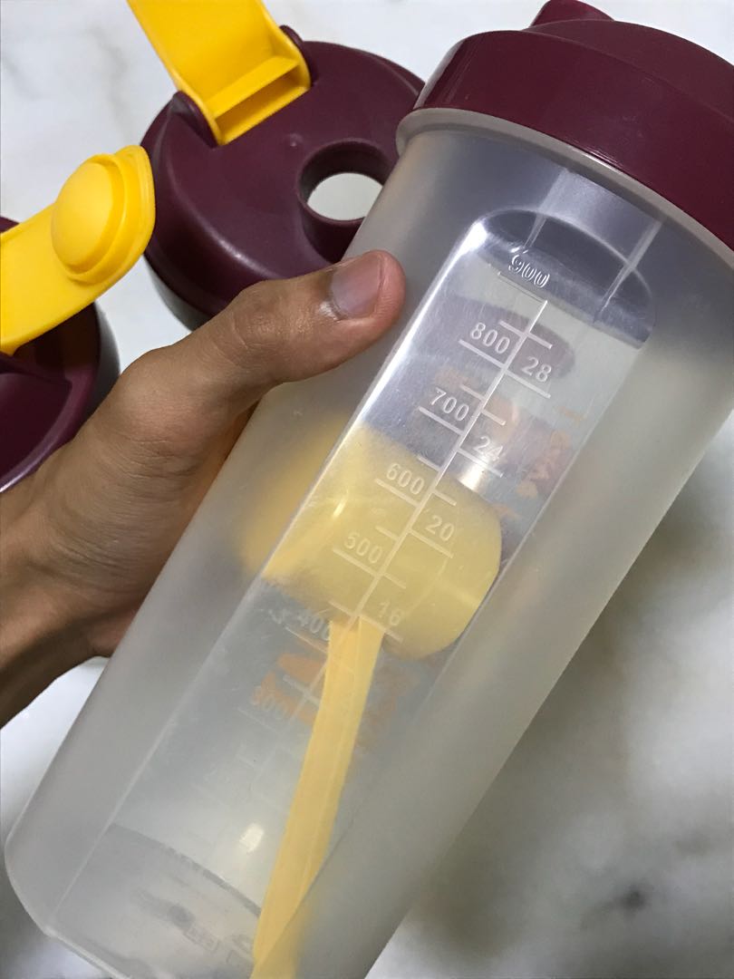 Mutant Mass Shaker Bottle 900ml, Health & Nutrition, Health Supplements ...