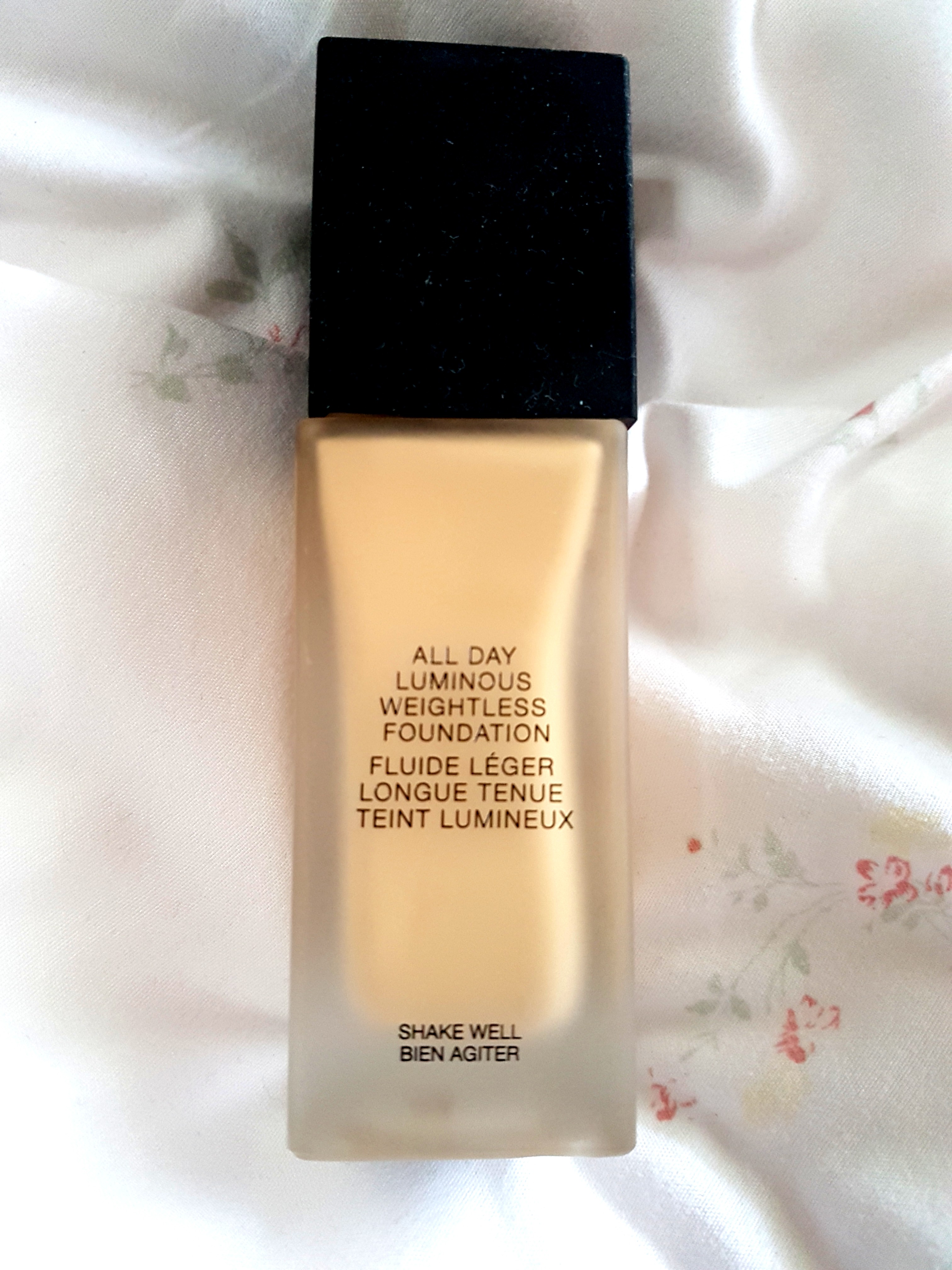 Nars Luminous Weightless Foundation in Light 6 (Ceylan), Beauty ...