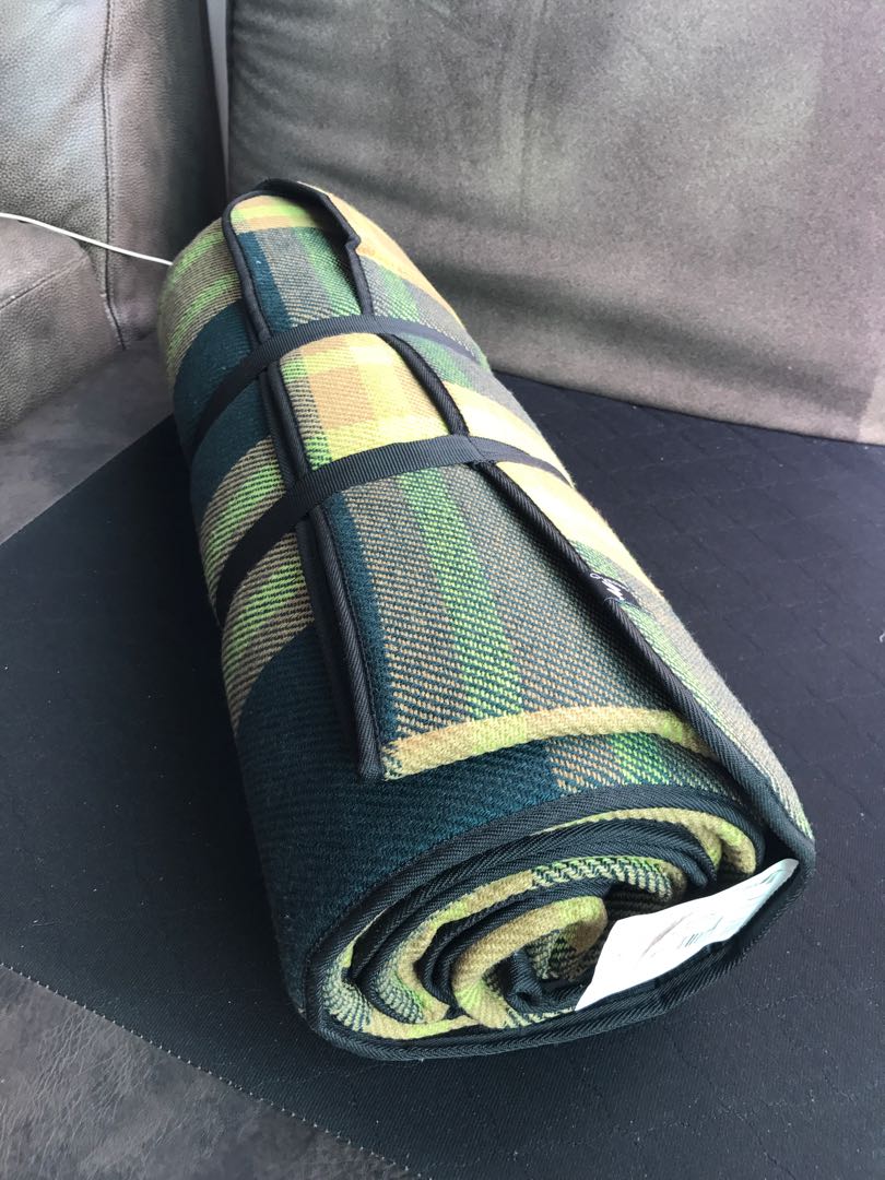 Decathlon Picnic Mat, Everything Else on Carousell