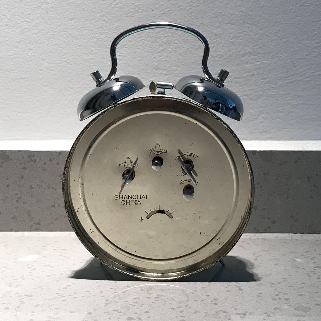 Diamond alarm clock chicken, Hobbies & Toys, Memorabilia & Collectibles ...