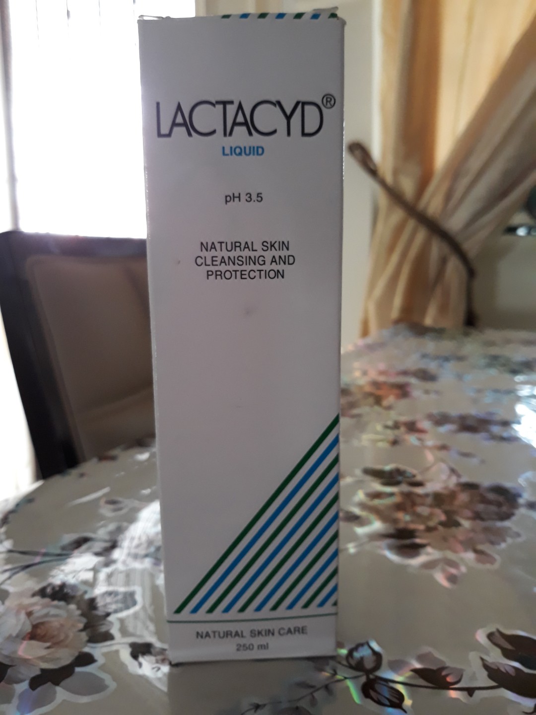 Lactacyd Liquid pH 3.5, Health & Nutrition, Health Supplements, Health ...