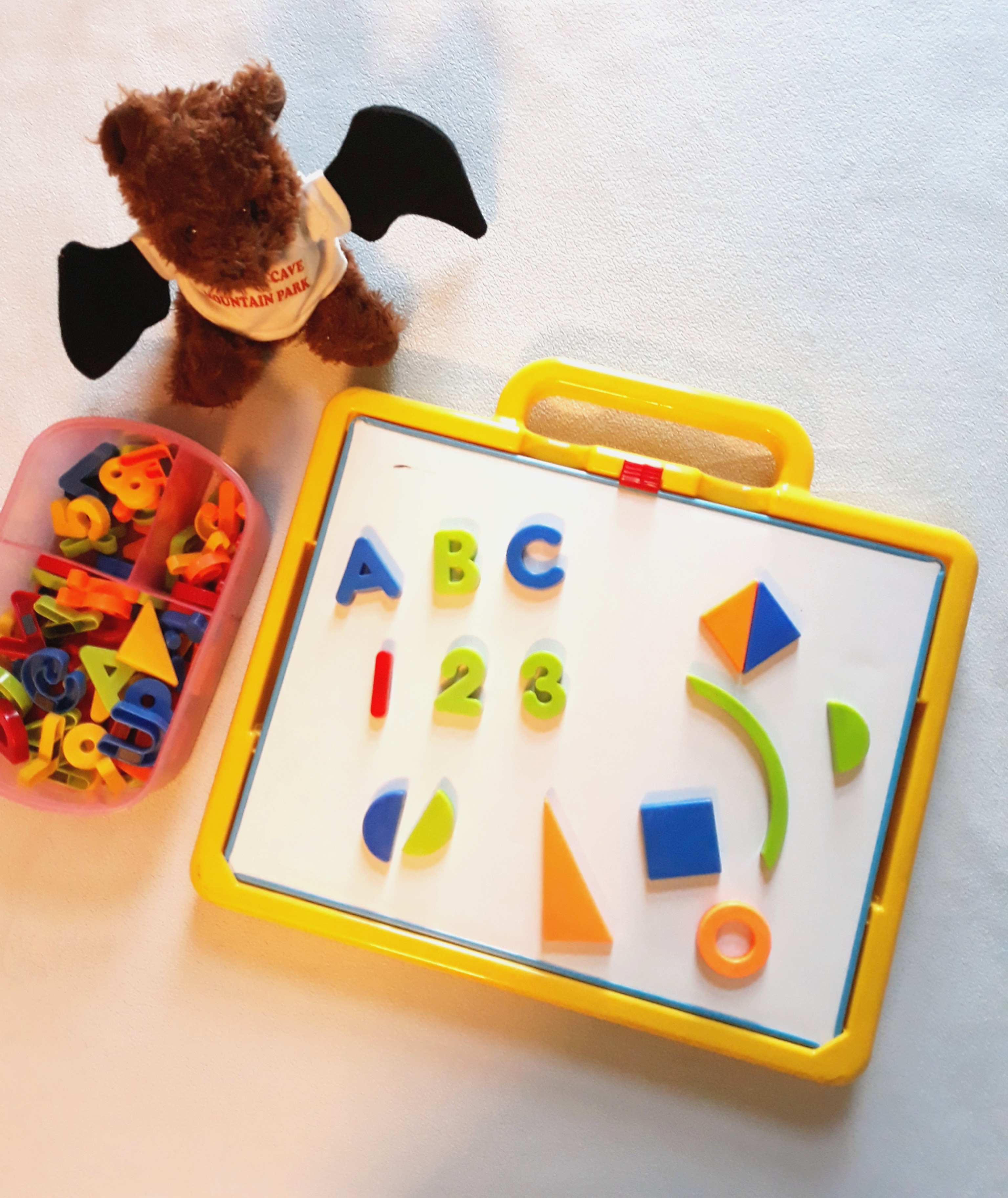 Magnetic Learning Case by Megcos, Hobbies & Toys, Toys & Games on Carousell