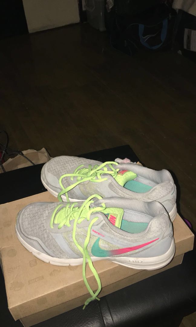 Nike Aero Ply, Women's Fashion, Footwear, Sneakers on Carousell
