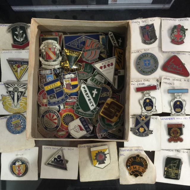 Vintage Singapore Secondary School Badges, Hobbies & Toys, Memorabilia ...
