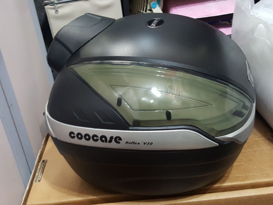 Coocase Topbox "Reflex V50" with backrest, Motorcycles, Motorcycle Accessories on Carousell