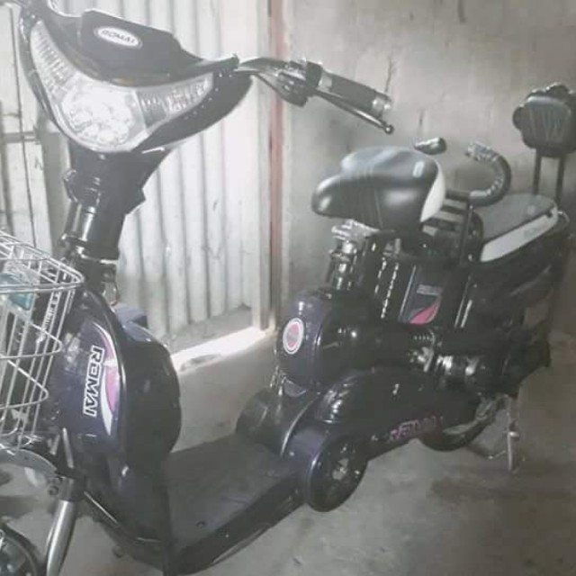 Phoenix Ebike Romai, Motorbikes on Carousell
