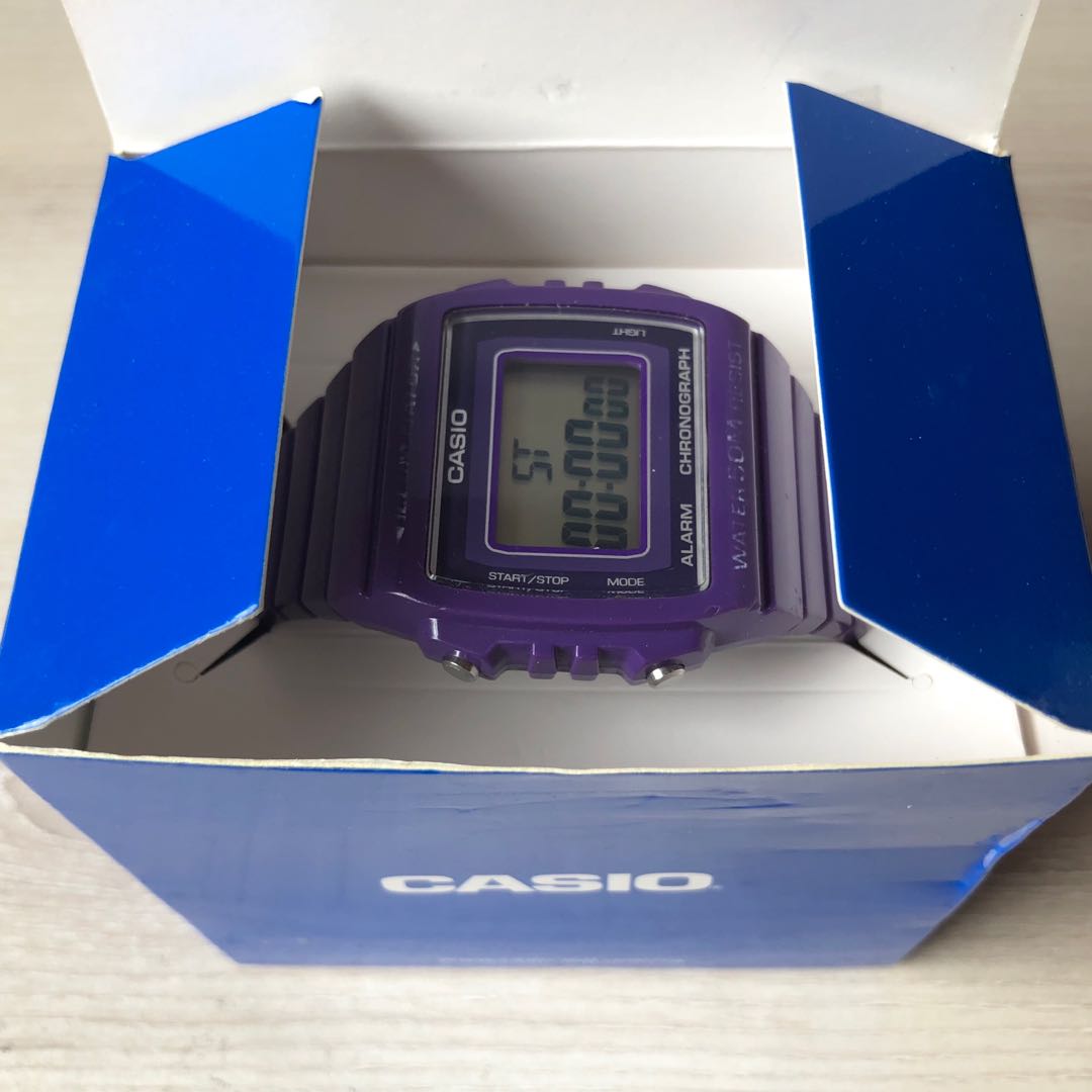 Casio Digital Watch (Purple), Sports Equipment, Sports & Games, Water ...