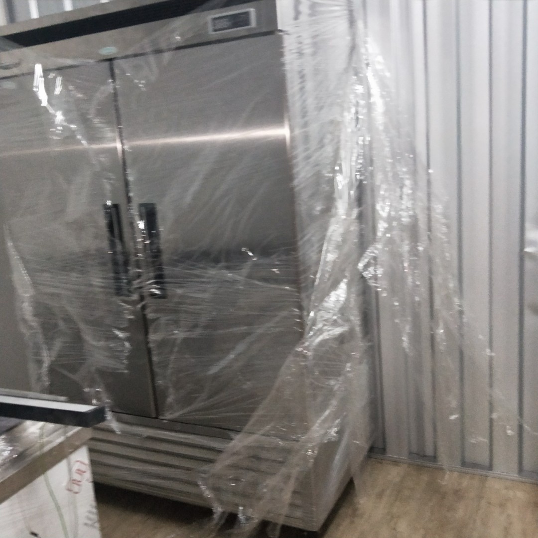 Commercial Refrigerator From Lassele, made in Korea. Dimensions are ...