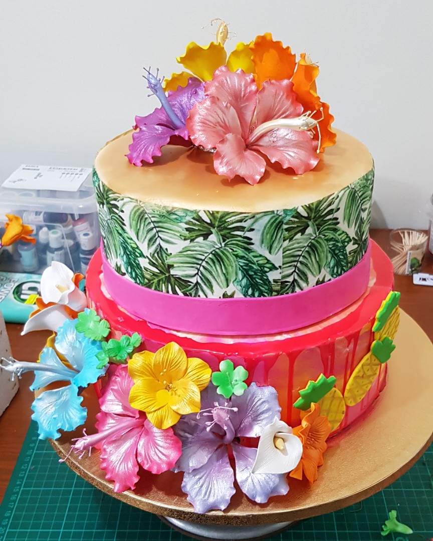 Customised theme cake (2tier 8/10inch), Food & Drinks, Homemade Bakes ...