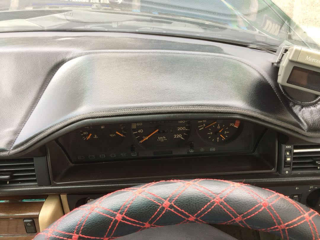 Custom-made Dashboard Mat for W124, Car Accessories on Carousell