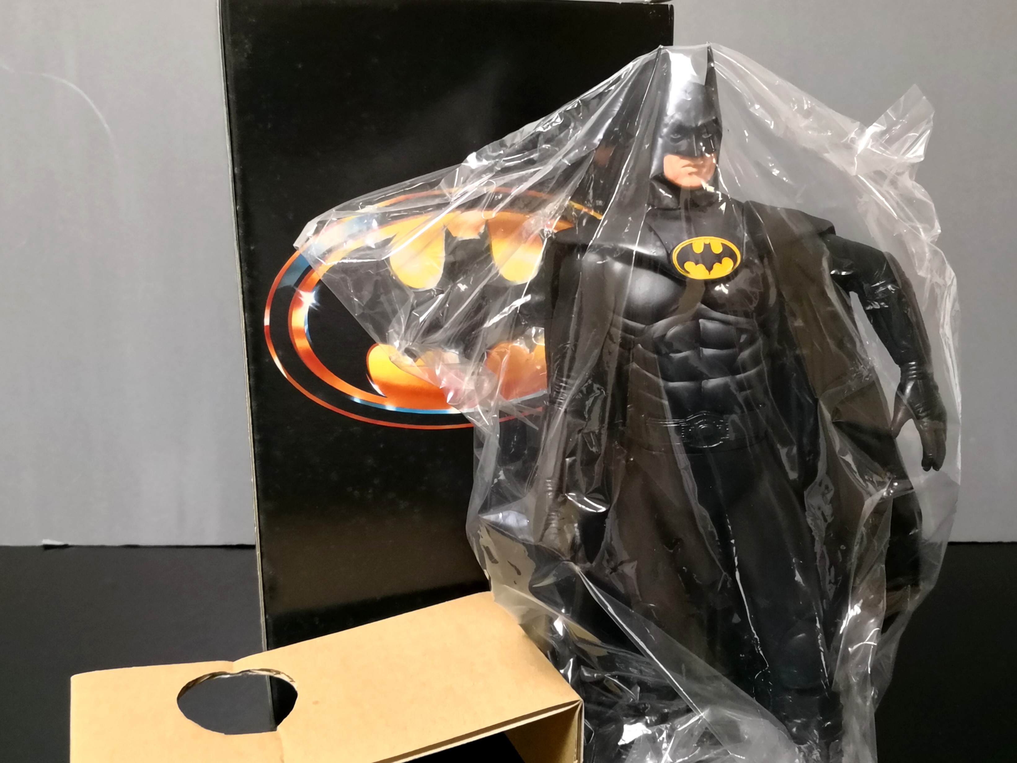 DC comics Batman 蝙蝠俠 1:6 大膠 1989 made in Japan 日本製造, 興趣及遊戲, 玩具 & 遊戲類 ...