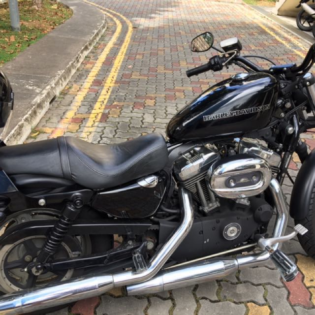 Harley Davidson XL1200C Sportster (with extra tank), Motorcycles ...