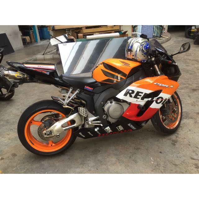 Honda CBR 1000 2005 model COE till 2025 SEPT, Motorcycles, Motorcycles ...