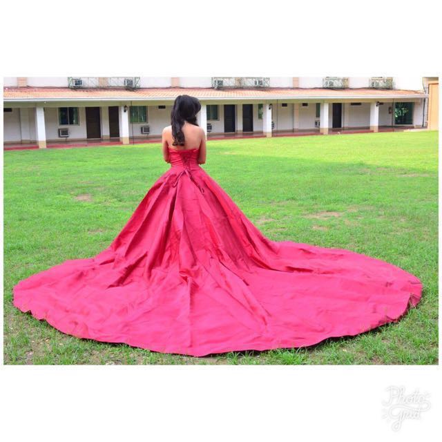 Red debut gown, Women's Fashion, Dresses & Sets, Evening dresses ...