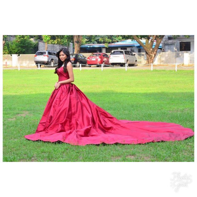 Red debut gown, Women's Fashion, Dresses & Sets, Evening dresses ...