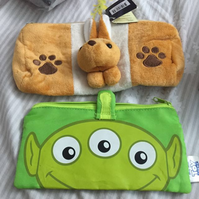 Toy Story Alien & Kangaroo Pencil Case, Hobbies & Toys, Stationery ...
