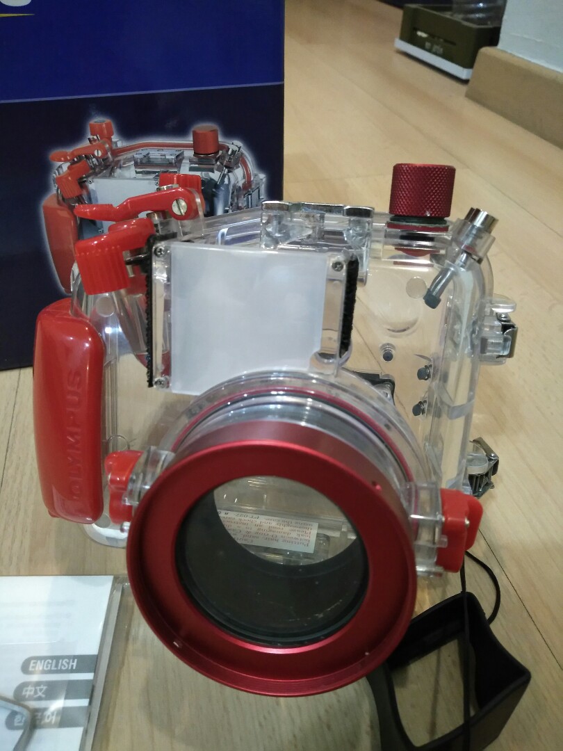 Underwater casing for Olympus PT 027, Photography, Photography ...