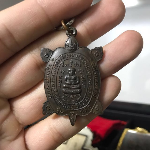 Lp Liew 2537 Phaya Tao, Hobbies & Toys, Memorabilia & Collectibles, Religious Items on Carousell