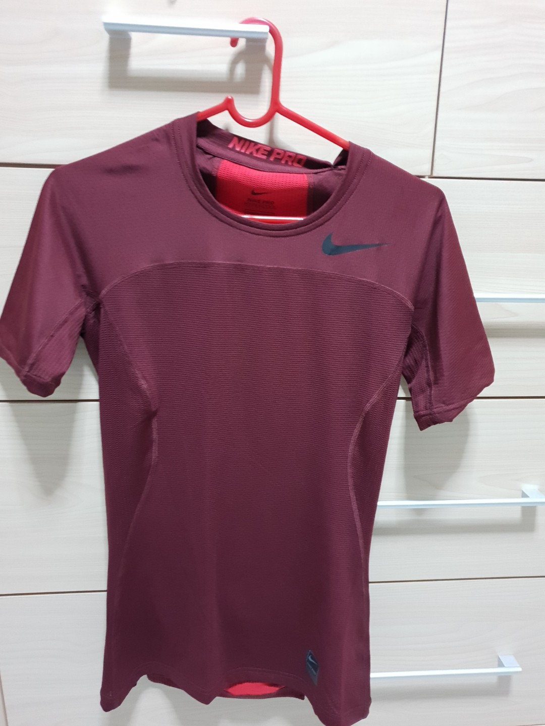 Nike Pro Hypercool Compression, Women's Fashion, Tops, Other Tops on ...