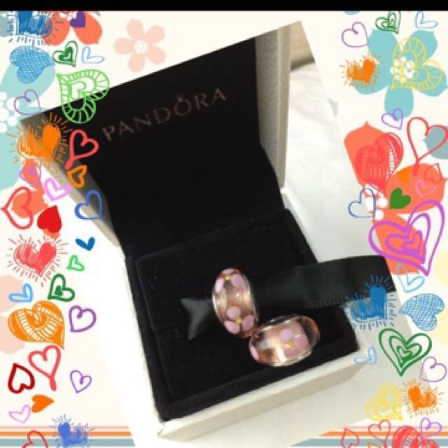 Pandora Authentic Pink Flower Murano Glass, Women's Fashion, Jewelry ...
