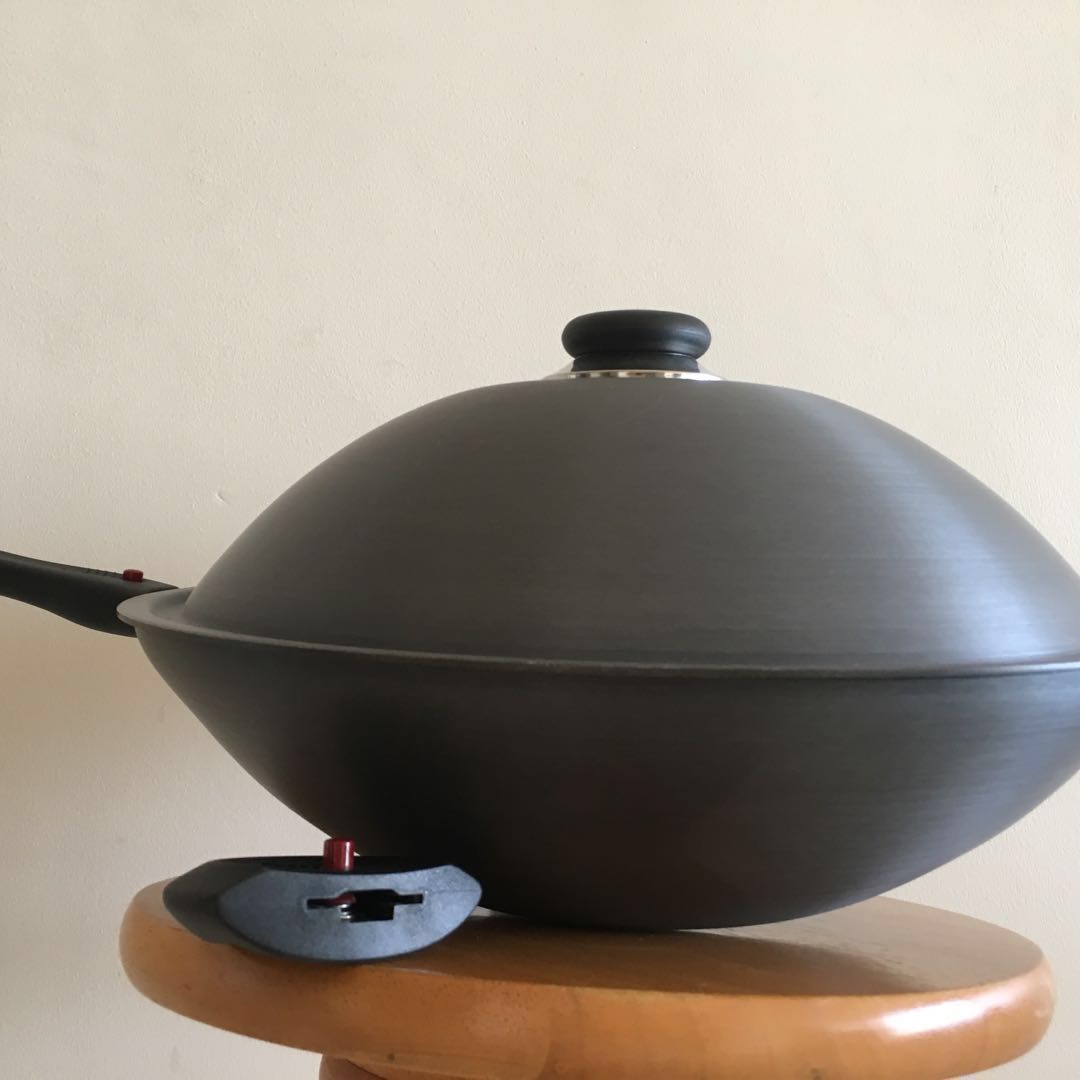 Titanium Wok from Tangs Orchard, Furniture & Home Living, Kitchenware ...