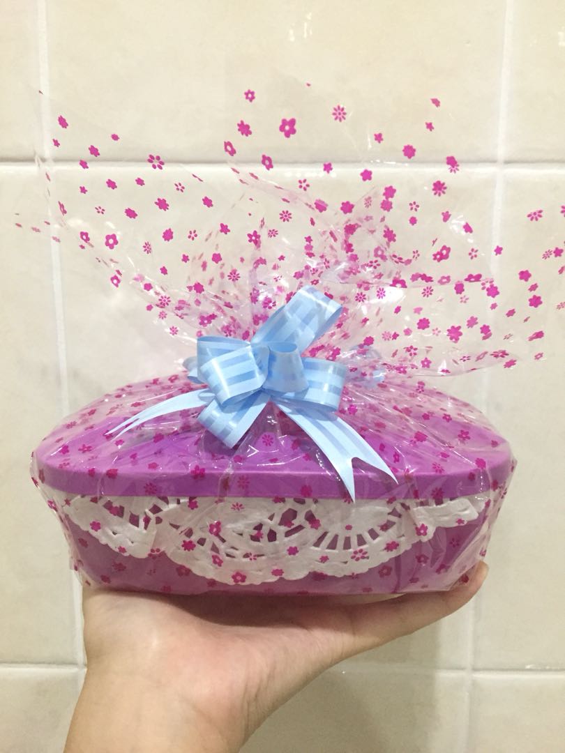 Tupperware Purple Container, Furniture & Home Living, Kitchenware ...