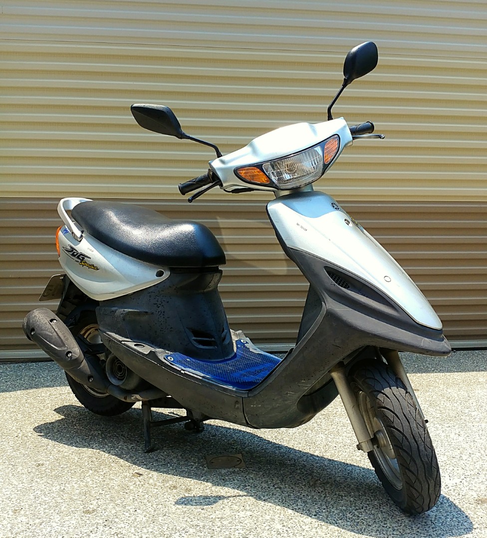 YAMAHA SUPER FOUR小勁戰, 機車, 二手機車在旋轉拍賣
