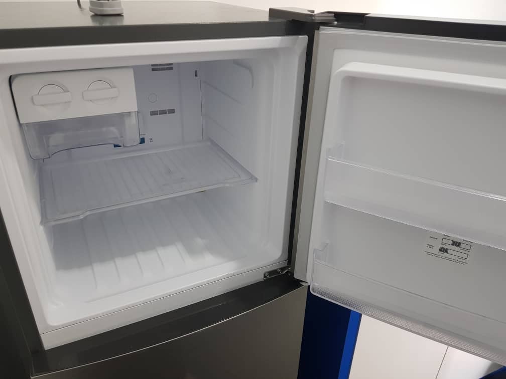 6FT ELECTROLUX REFRIGERATOR, TV & Home Appliances, Kitchen Appliances ...