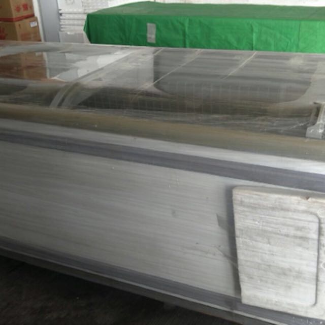 Chest freezer with see through glass panel for 2 units., Everything ...