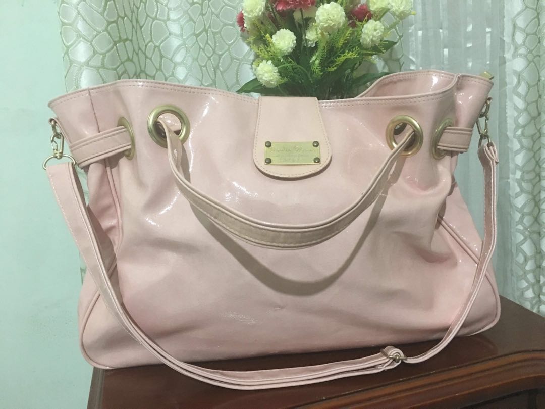 Preloved Donkie Mania Bag from Korea, Women's Fashion, Bags & Wallets ...